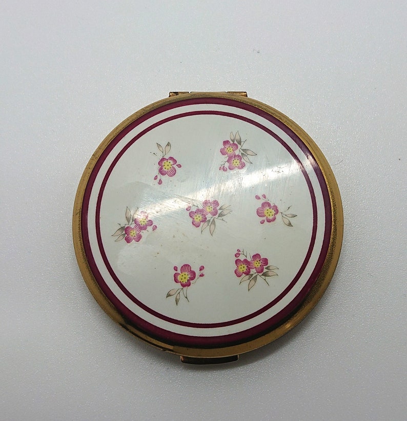 Vintage Stratton Compact Original Box Floral Compact Gold With - Etsy UK