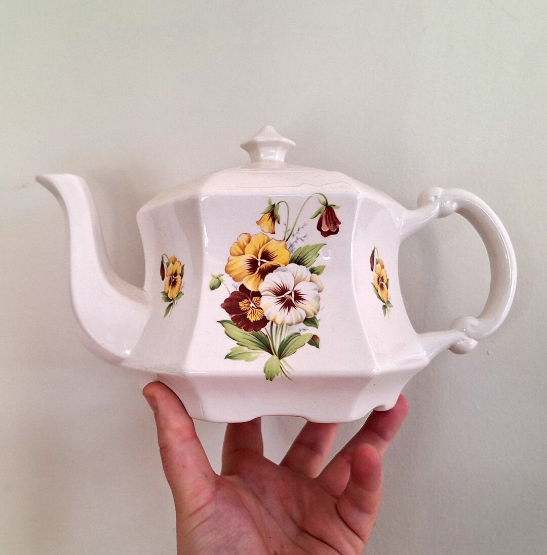 Vintage Ceramic Floral Teapot Retro 80's Teapot Floral Red Hand Painted ...