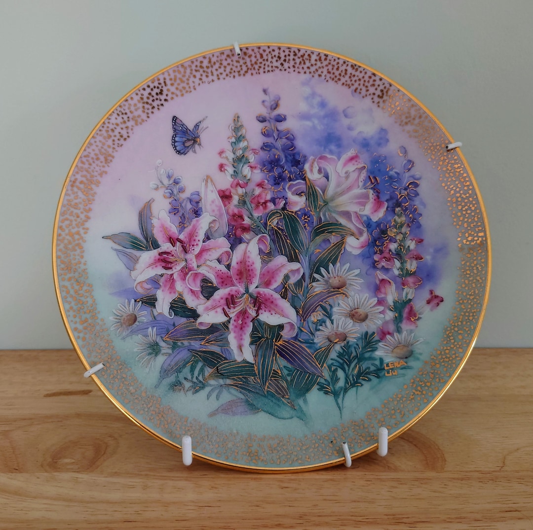 Decorative Plate Floral Collectors Plate Hand-painted ' 'lilly Concerto ...
