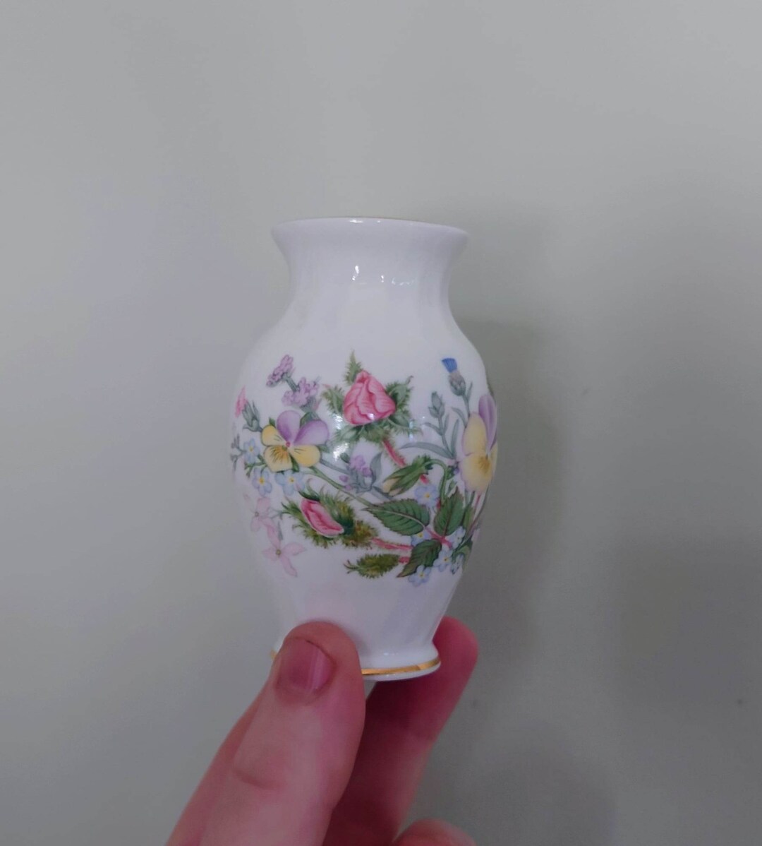 Wild Tudor Aynsley 3'' Small Bud Vase Porcelain Made in England Wild ...