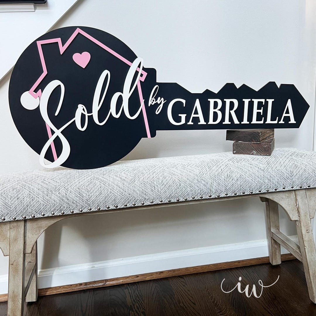 Real Estate Key Sign, Round Realtor Sign, Custom Key Sold Sign, Custom ...