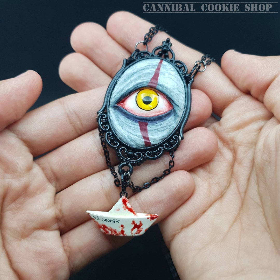 Pennywise Eye Necklace/pennywise Necklace/horror Movie/ooak Necklace - Etsy