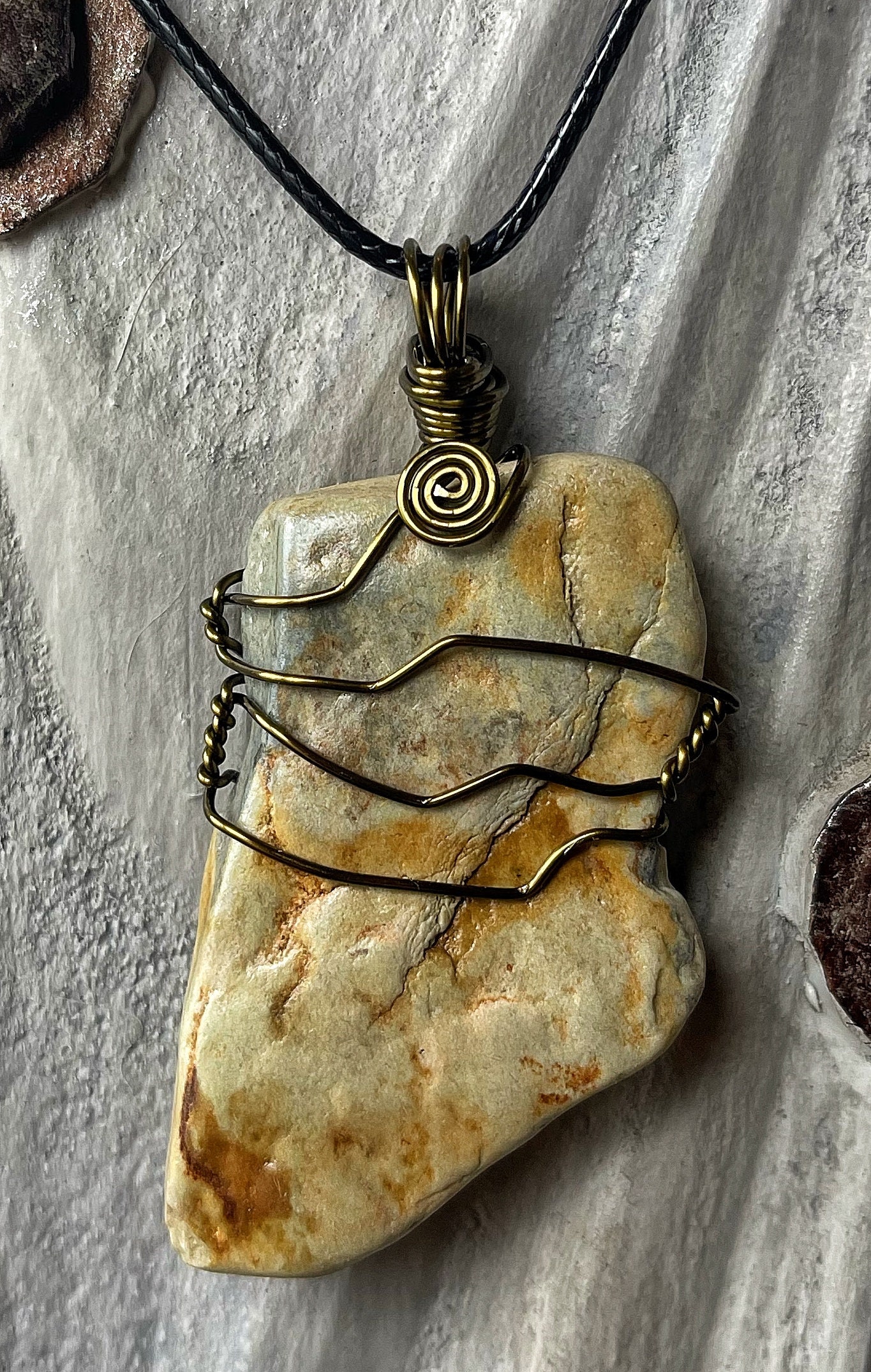 Ventura Beach Chert/flint Stone Pendant - Etsy