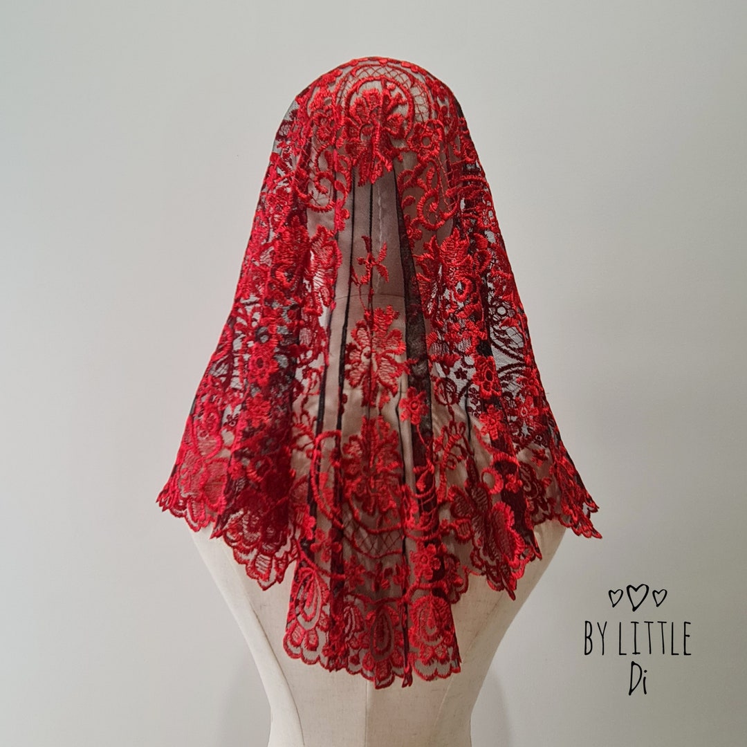 St. Mary Magdalene Mantilla Chapel Veil for Latin Mass, Catholic Mass ...