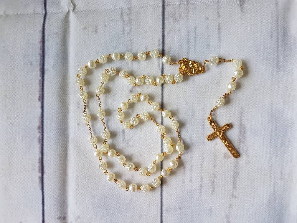 Rosary Gift | Full Rosary | White Pearly Roses for Mother's Day - Etsy