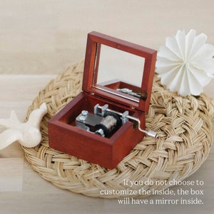 Custom Music Box With Heart | Fine Engraved Music Box | +100 Tunes ...
