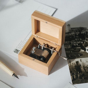 Natural Wooden Music Box With Your Own Song of the List and ...