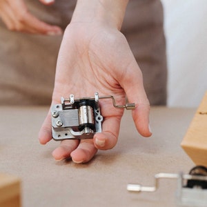 Music Box Mechanism | Hand Cranked 18 Notes and Cylinder Mechanism ...