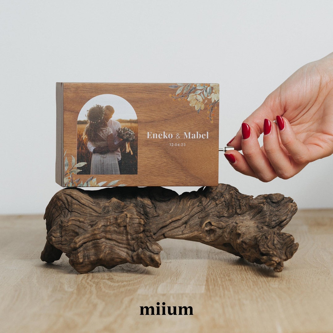 Custom Anniversary Music Box | Photo With Names and Flowers Music Box ...