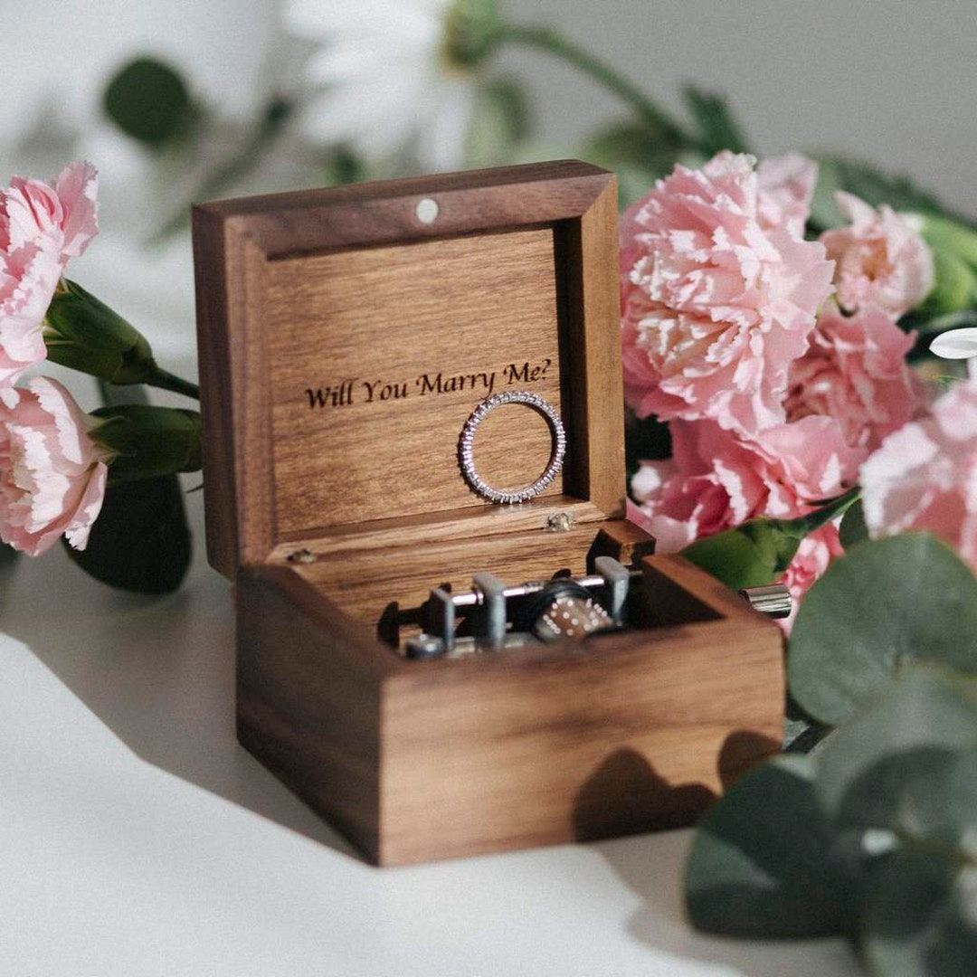 Custom Music Box for Marriage Proposal | Personalize Design & Melody ...