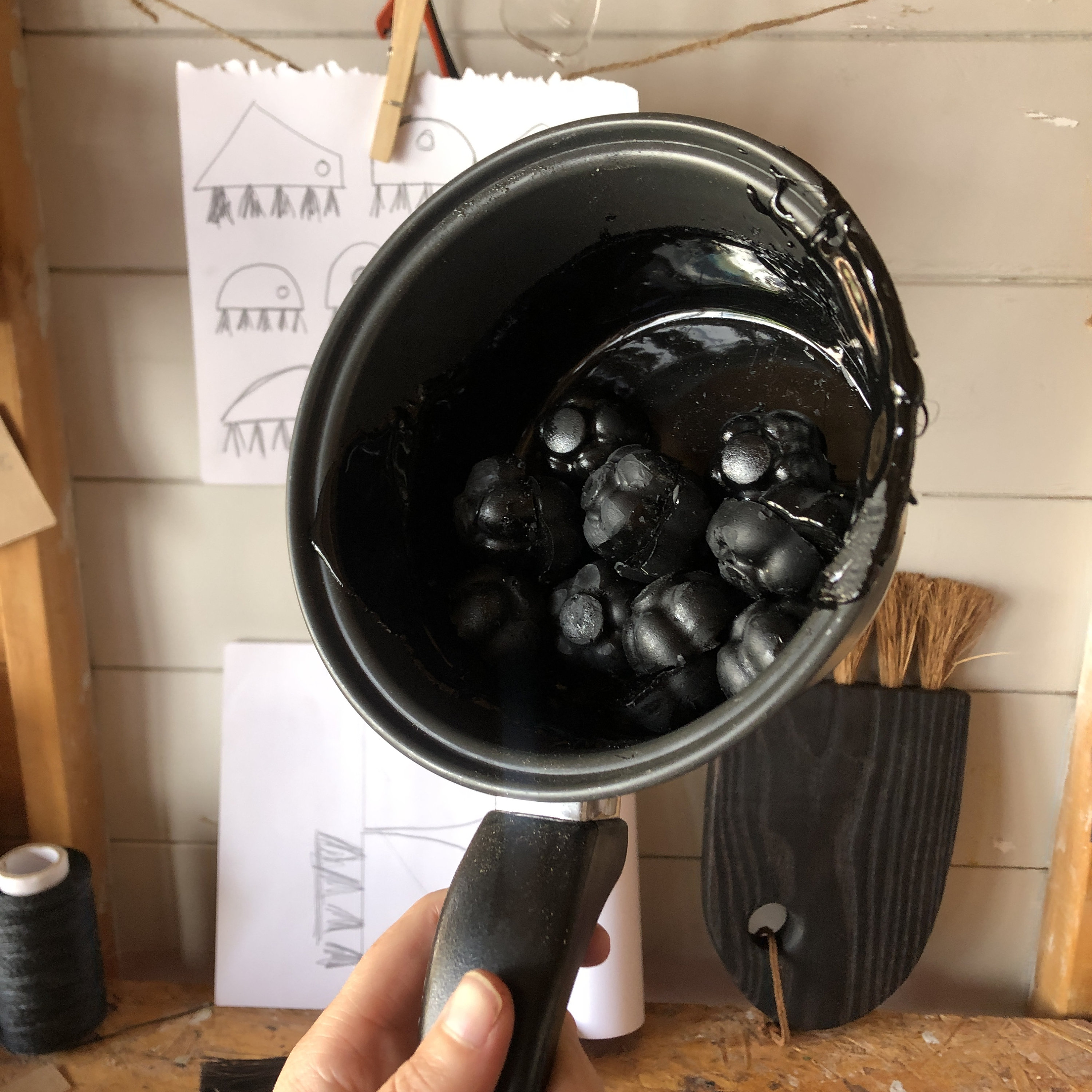 Pine Pitch Resin Glue - Bush Craft Glue Pine Resin Glue - Etsy UK