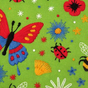 Bees and Butterflies Embroidery Pattern, Printed Fabric, 6 Inch Hoop ...