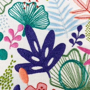 Abstract Florals Embroidery Pattern, Printed Fabric & Instructions - Etsy