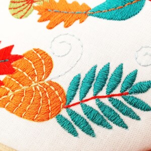 Autumn Embroidery Kit, Leaves Embroidery Pack, Fall Needlecraft Kit ...