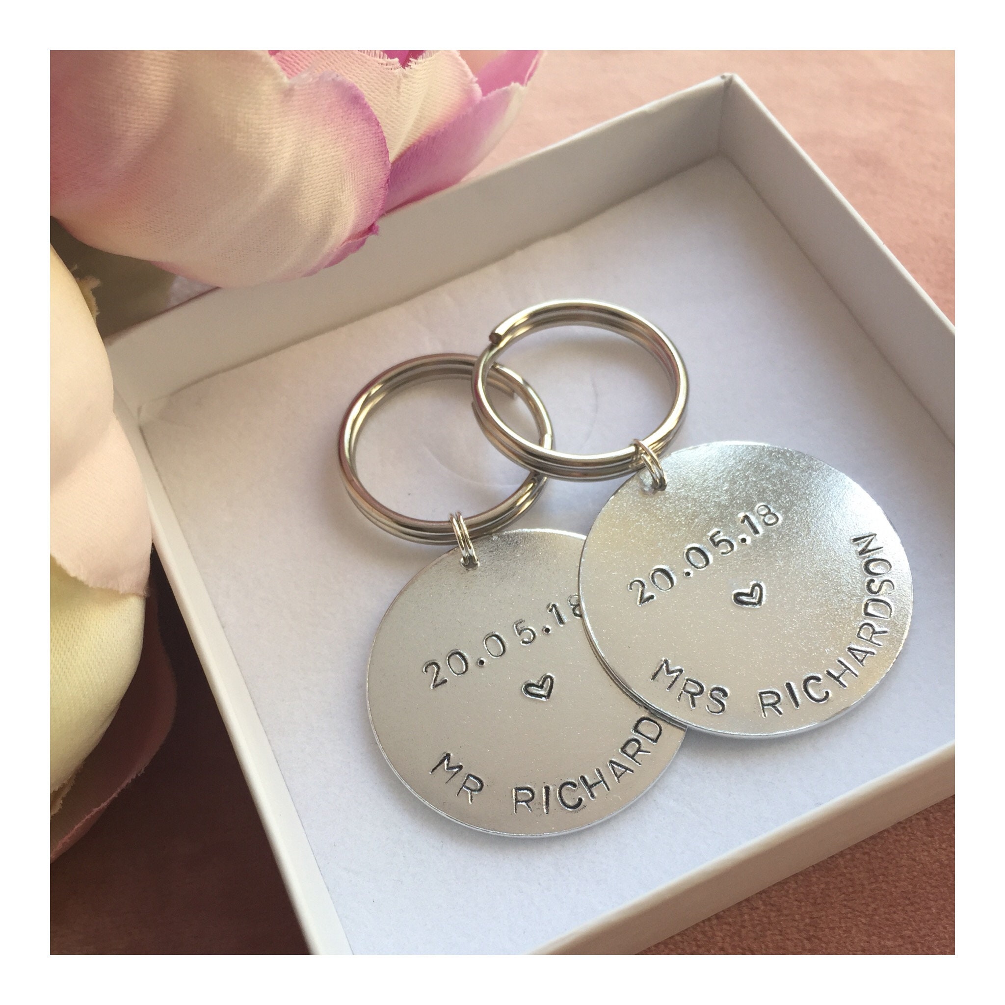 Personalised Mr & Mrs Keyring - Etsy