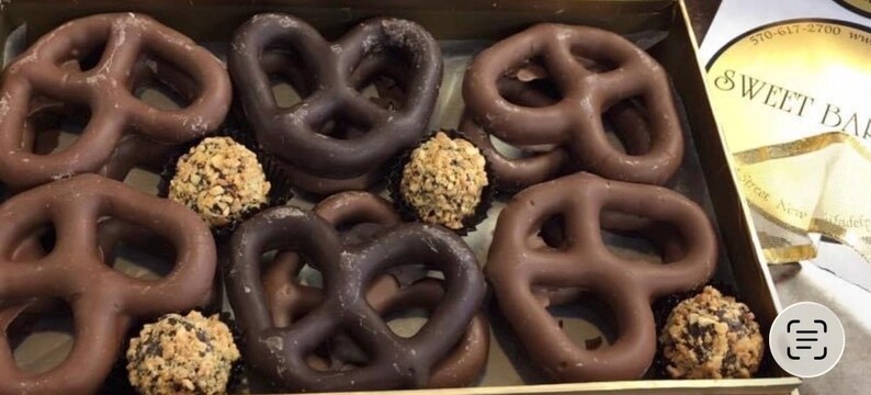 Milk or Dark Chocolate Covered Pretzels Made With Lancaster County UTZ ...