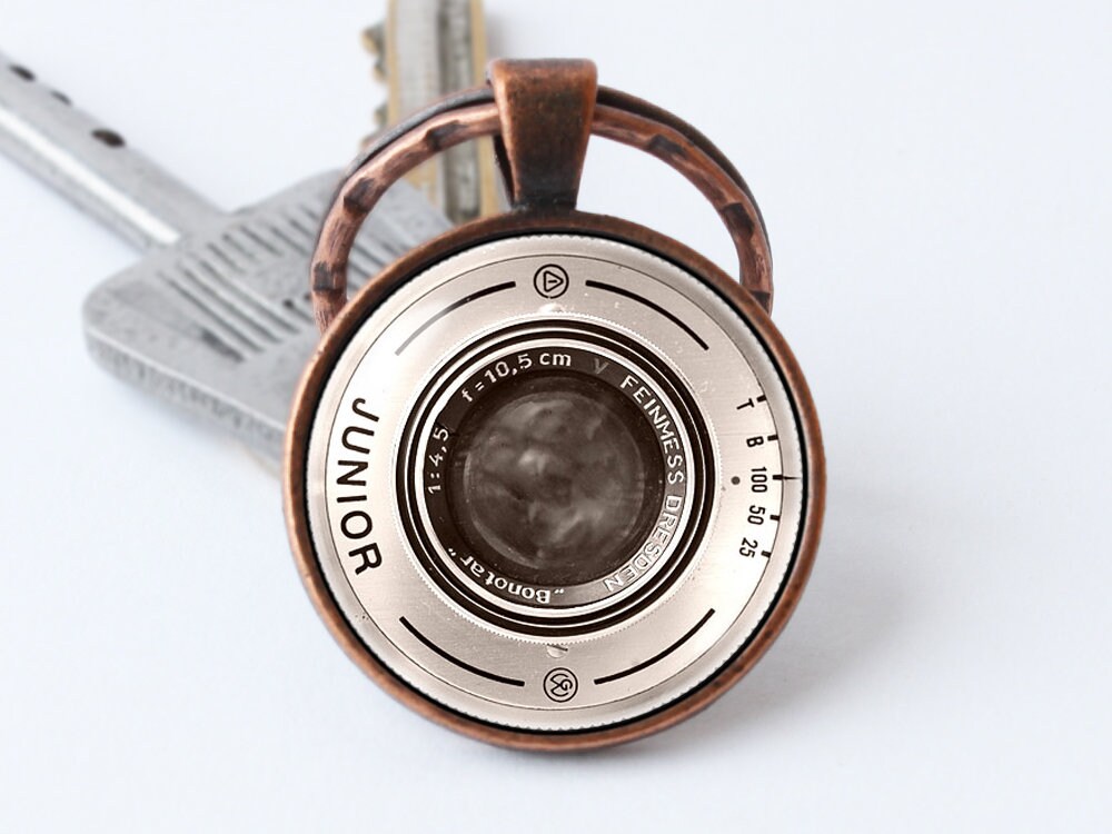 Camera Lens Necklace Old Camera Lens Pendant Digital Jewelry Men ...