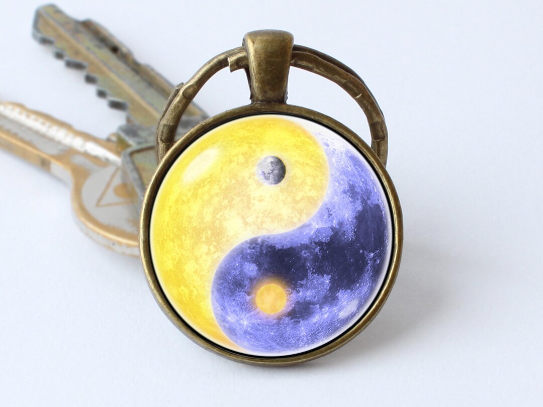 Moon Keyring Yin Yang Key Fob Yin Yang Keychain Meditation Gift Moon ...