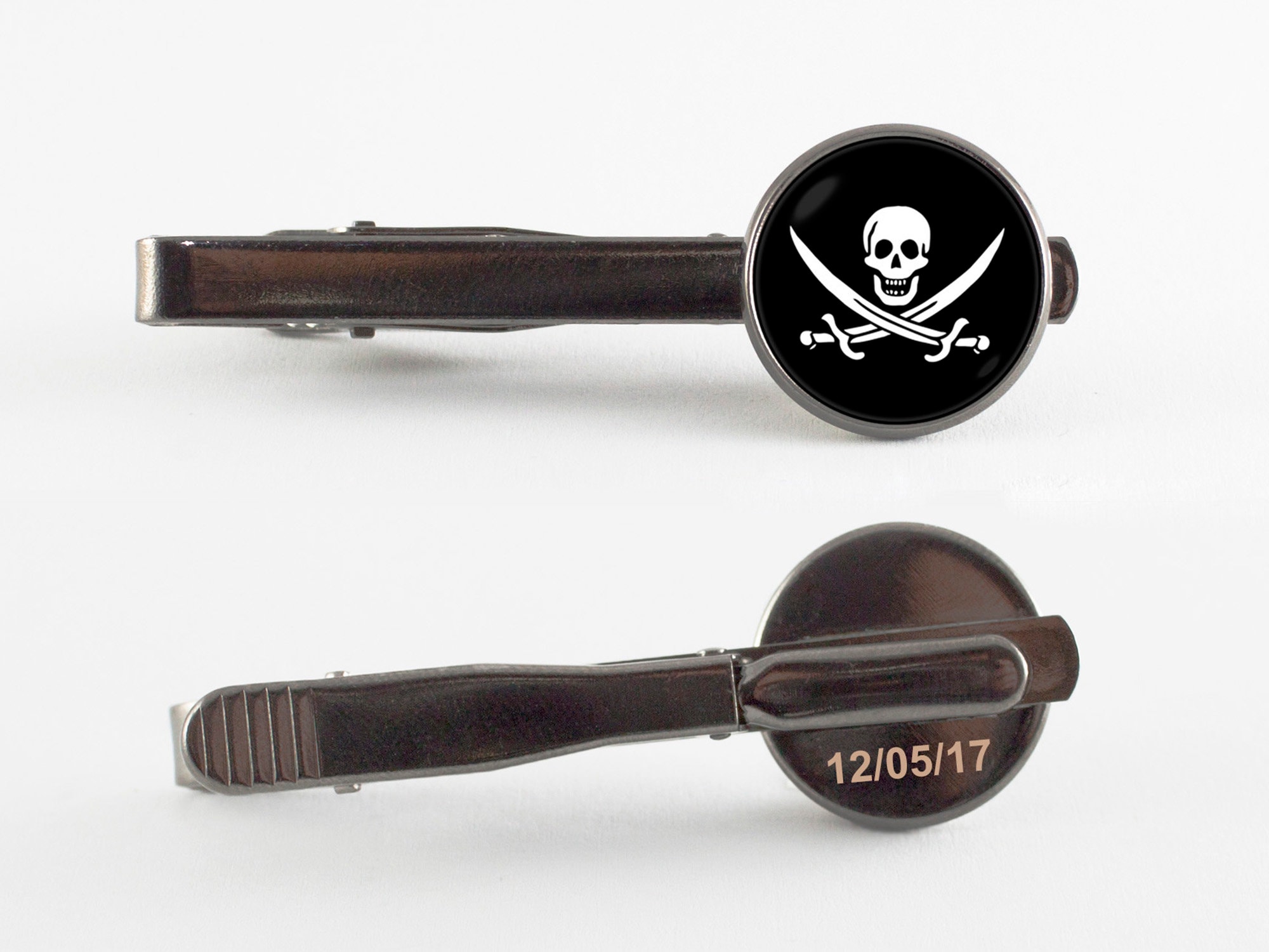 Engraved cuff links Men gift Pirate jewelry Pirate skull | Etsy