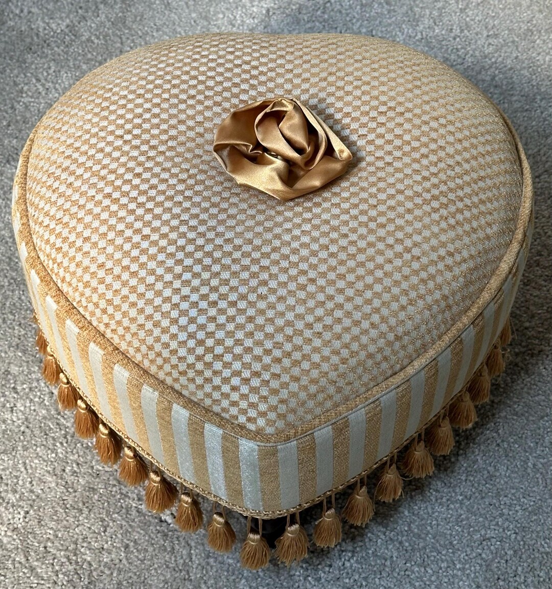 Upholstered Heart Shaped Foot Stool With Rosette Detail and Fringe ...