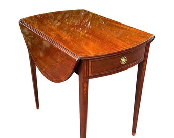 BAKER Inlaid Mahogany Queen Anne Style Side Table - Etsy