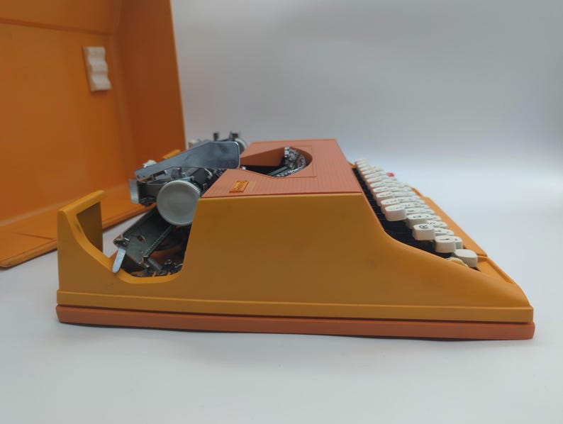 1960's Orange Sears Chevron Portable Manual Typewriter - Etsy