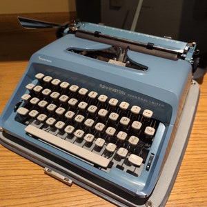 Cursive 1960's Blue Remington Personal-riter Portable Typewriter With ...