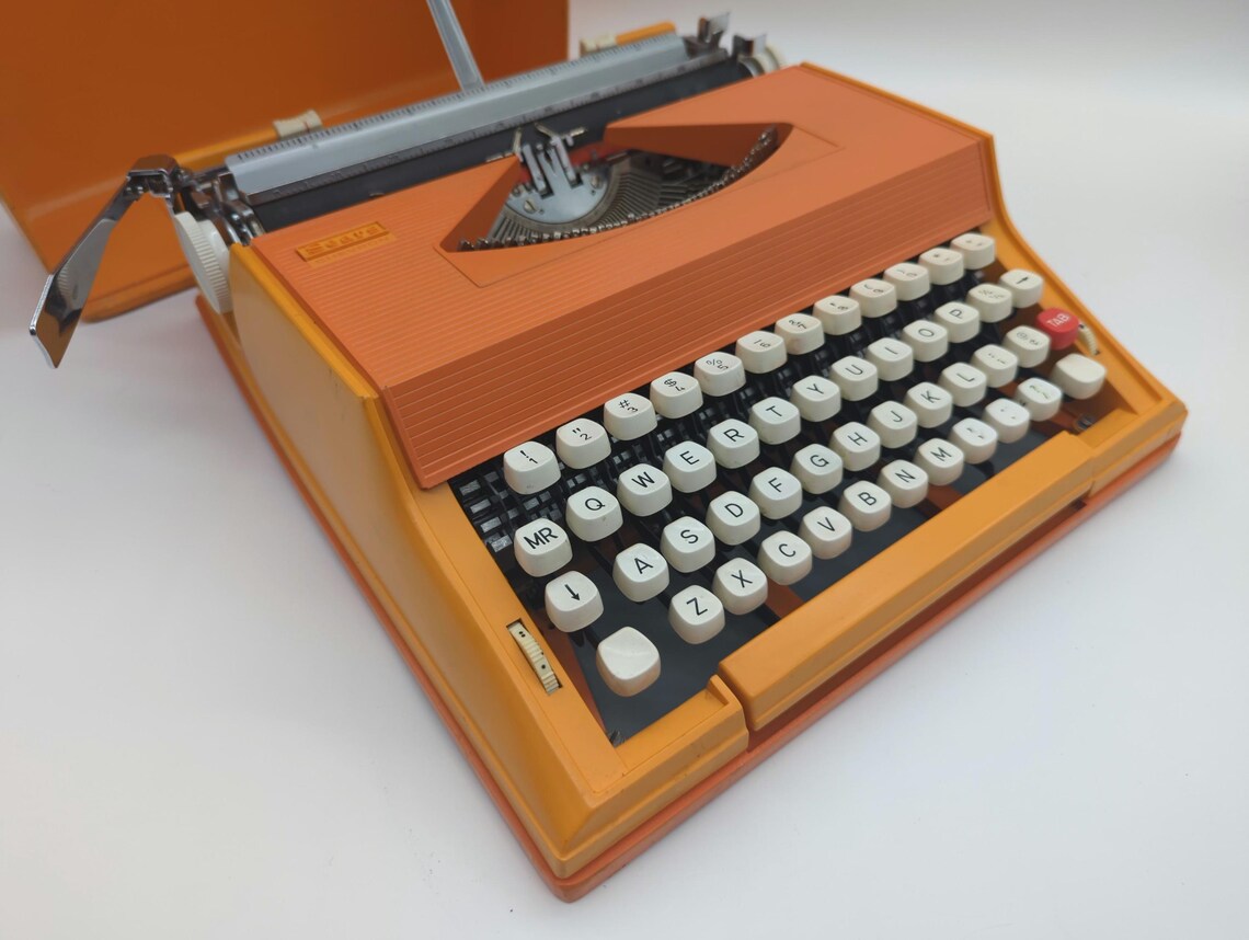 1960's Orange Sears Chevron Portable Manual Typewriter - Etsy