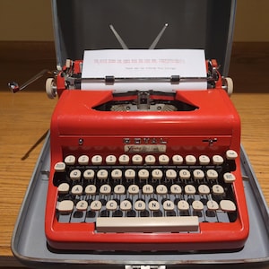 1957 Cherry Red Royal Quiet Deluxe Portable Manual Typewriter With ...