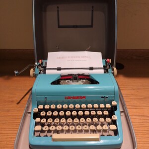 1956 Beautiful Teal Royal Quiet Deluxe Portable Typewriter With ...