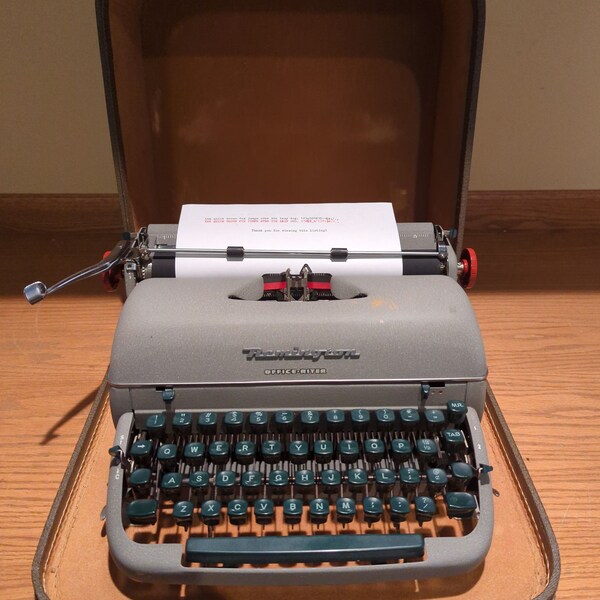 Manual Typewriter With Case - Etsy