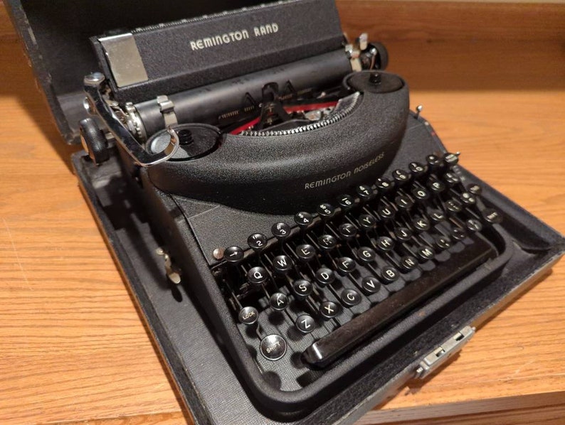 1948 Remington Noiseless 7 Portable Manual Typewriter With - Etsy