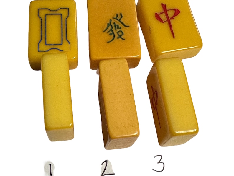 1 Vintage Bakelite DRAGON Mahjong Tiles Replacement or Crafts White ...