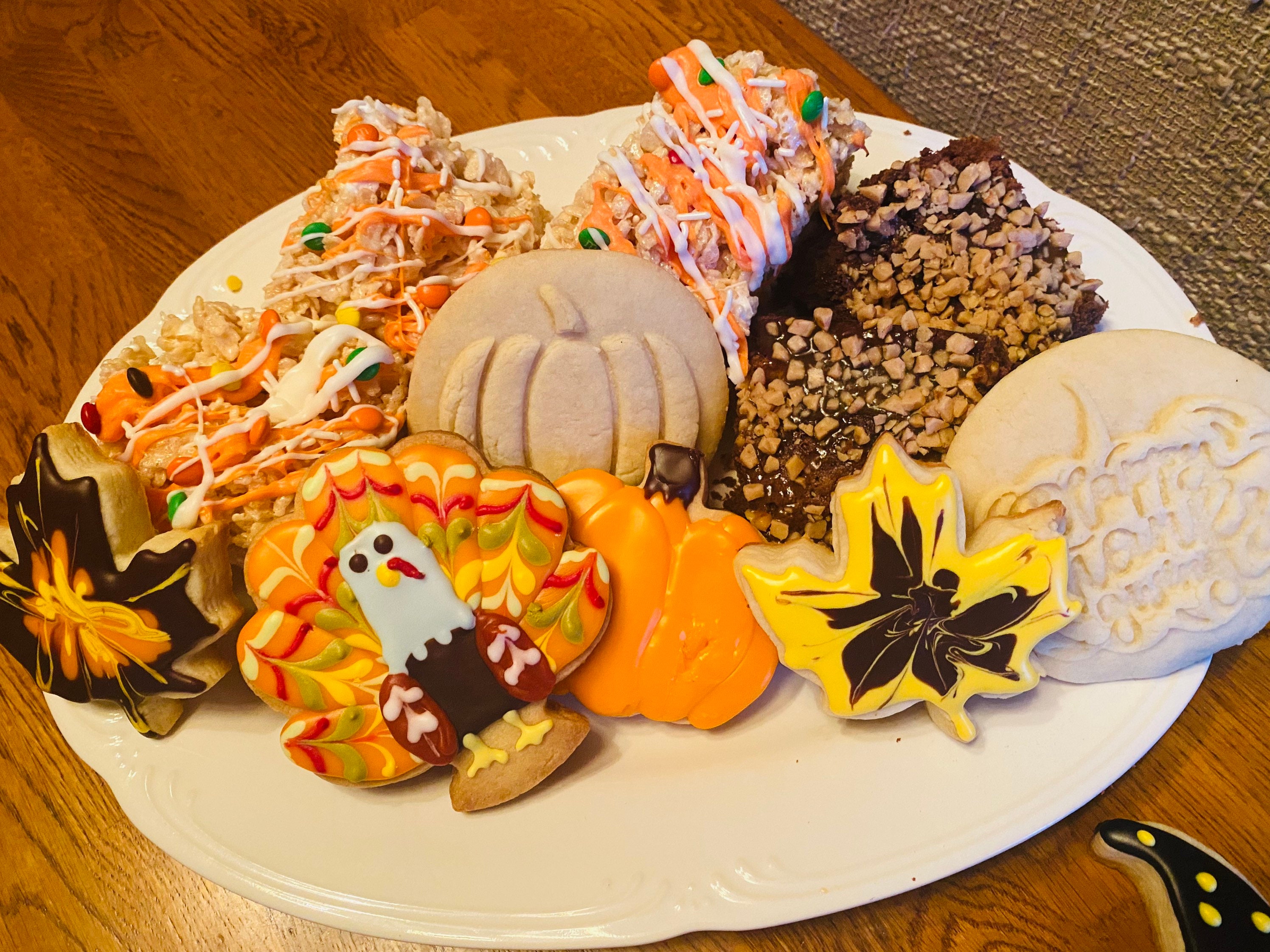 Fall, Halloween or Thanksgiving Sweet Treats Box - Etsy