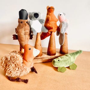 Wooden Finger Puppet Stand | Wooden Puppet Stand | 4-prong Display Rack ...