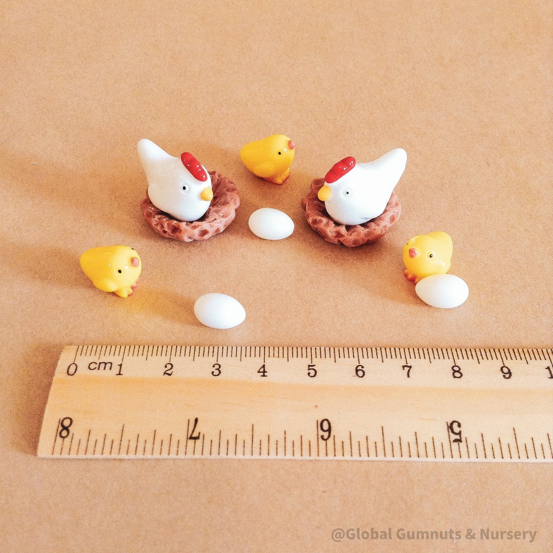 Resin Chickens & Chics Set | Mini Resin Chicken Family Set for Crafts ...
