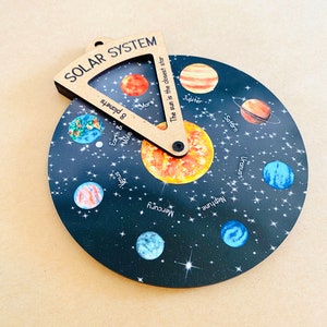 Solar System Planets Spinner Dial With Viewer Window - Explore the ...