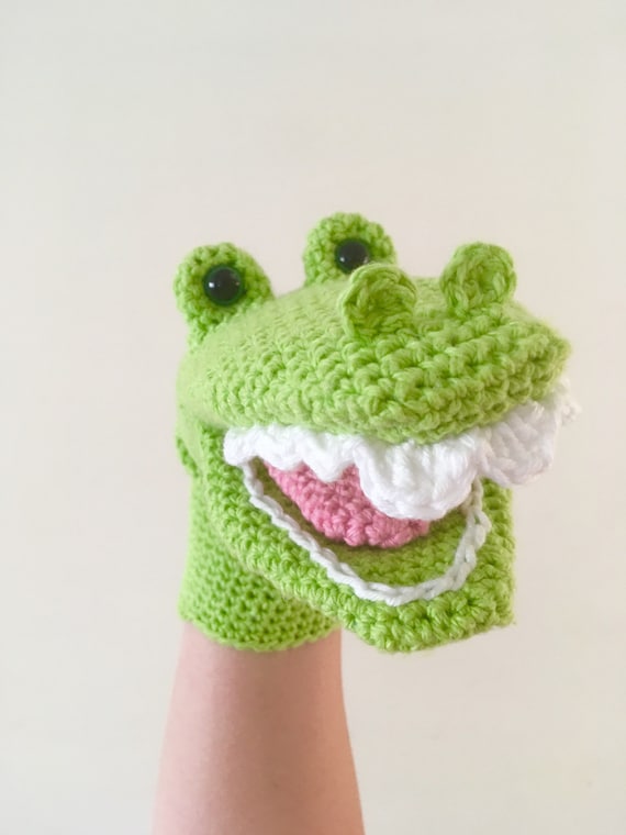Cassius the Friendly Crocodile Hand / Glove Puppet Crochet | Etsy