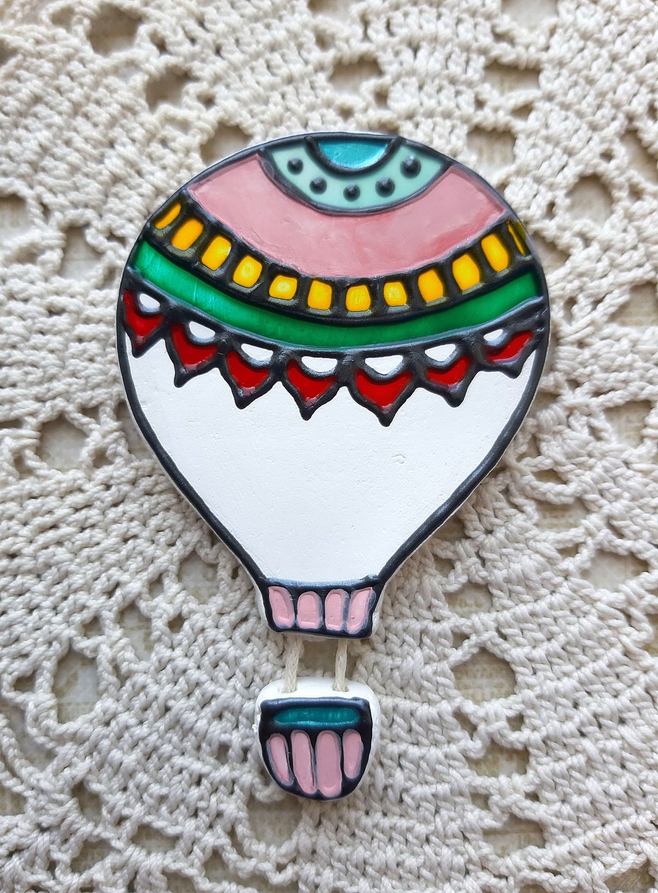 Handmade Hot Air Balloon Fridge Magnets - Set of 3: Handmade Decoration ...