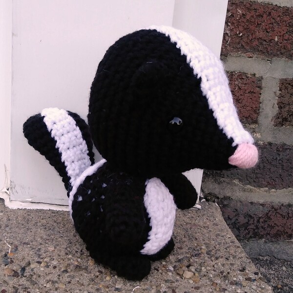 Crochet Skunk - Etsy
