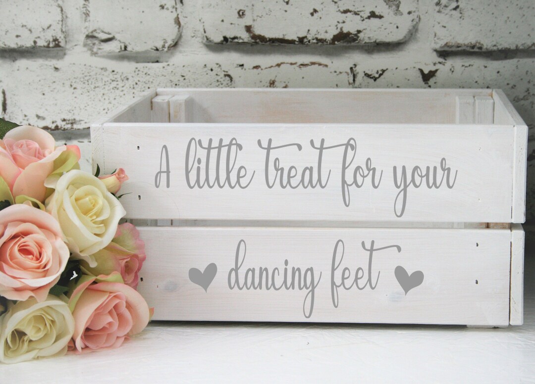 Wedding Crate A Little Treat for Your Dancing Feet Flip Flops Slippers ...