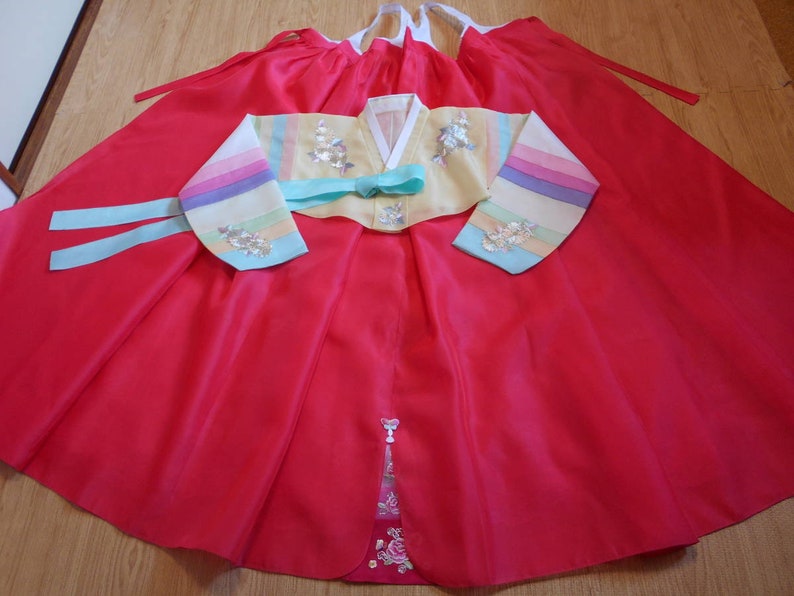 Traditional Korean Hanbok SET Light Yellow Jeogori Top With - Etsy