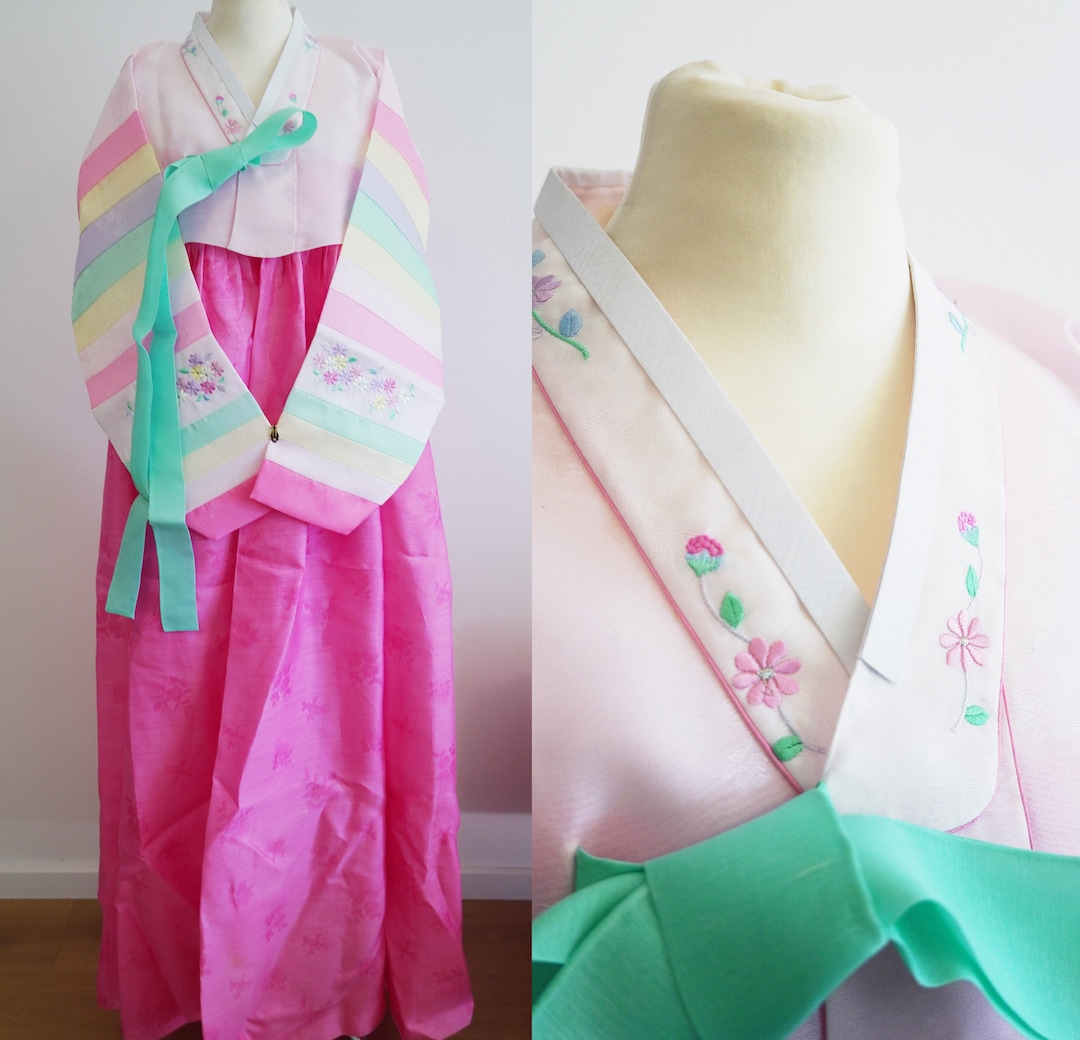 Traditional Korean Hanbok SET Light Pink Jeogori Top With Floral ...