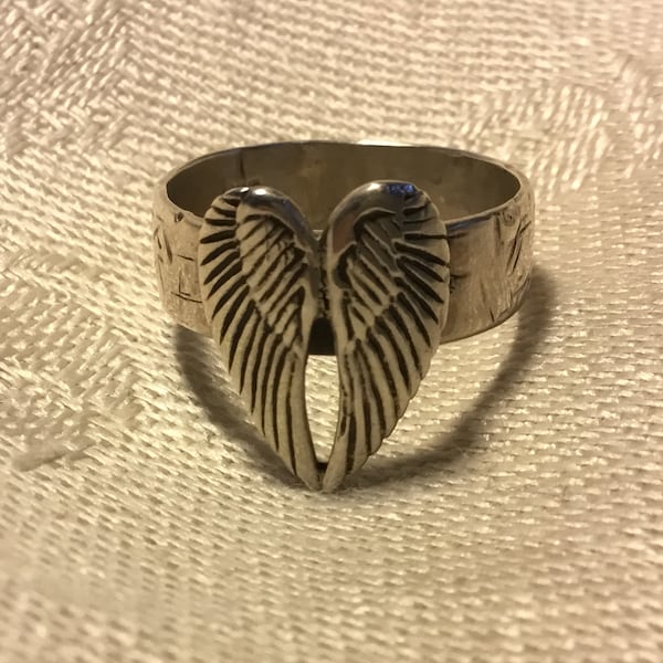 Angel Wings Ring - Etsy