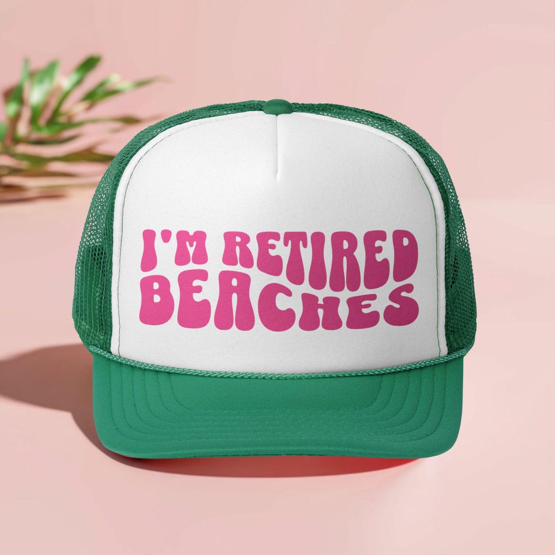 I'm Retired Beaches Funny Retired Beach Gift for Her, Girls Trip ...
