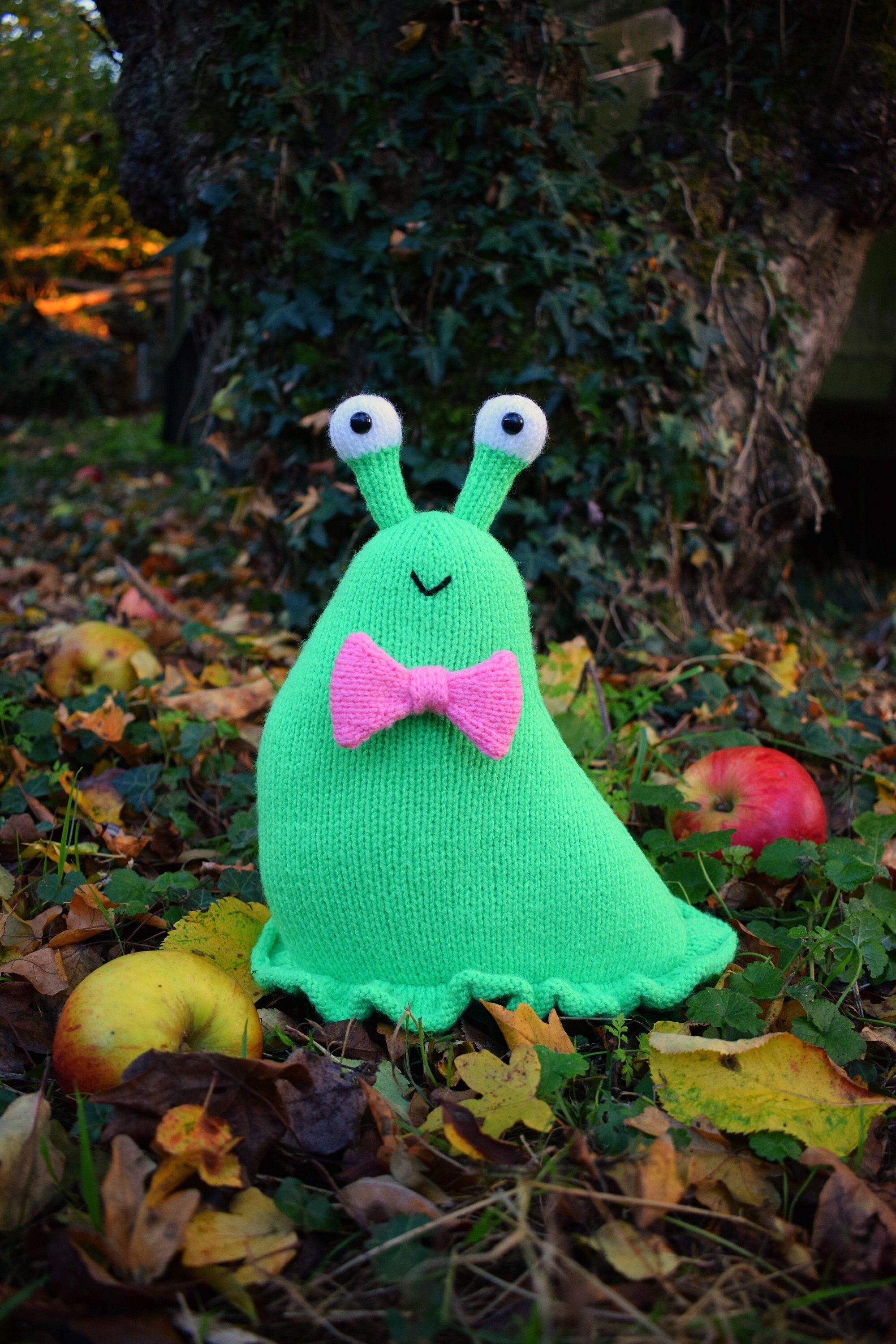 Jurgen the Slug Knitting Pattern (PDF Digital Download) - Etsy