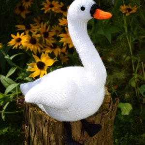 Yvonne the Swan Knitting Pattern (PDF Digital Download) - Etsy