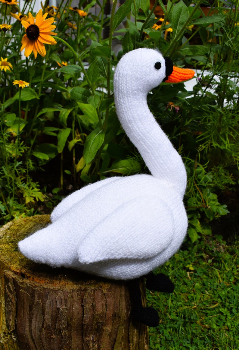 Yvonne the Swan Knitting Pattern (PDF Digital Download) - Etsy