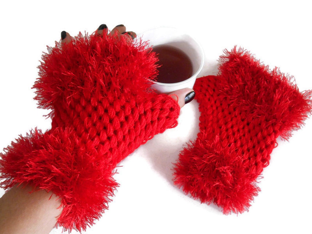 Red Santa Gloves Fringed Crochet Gloves Fingerless Gloves - Etsy