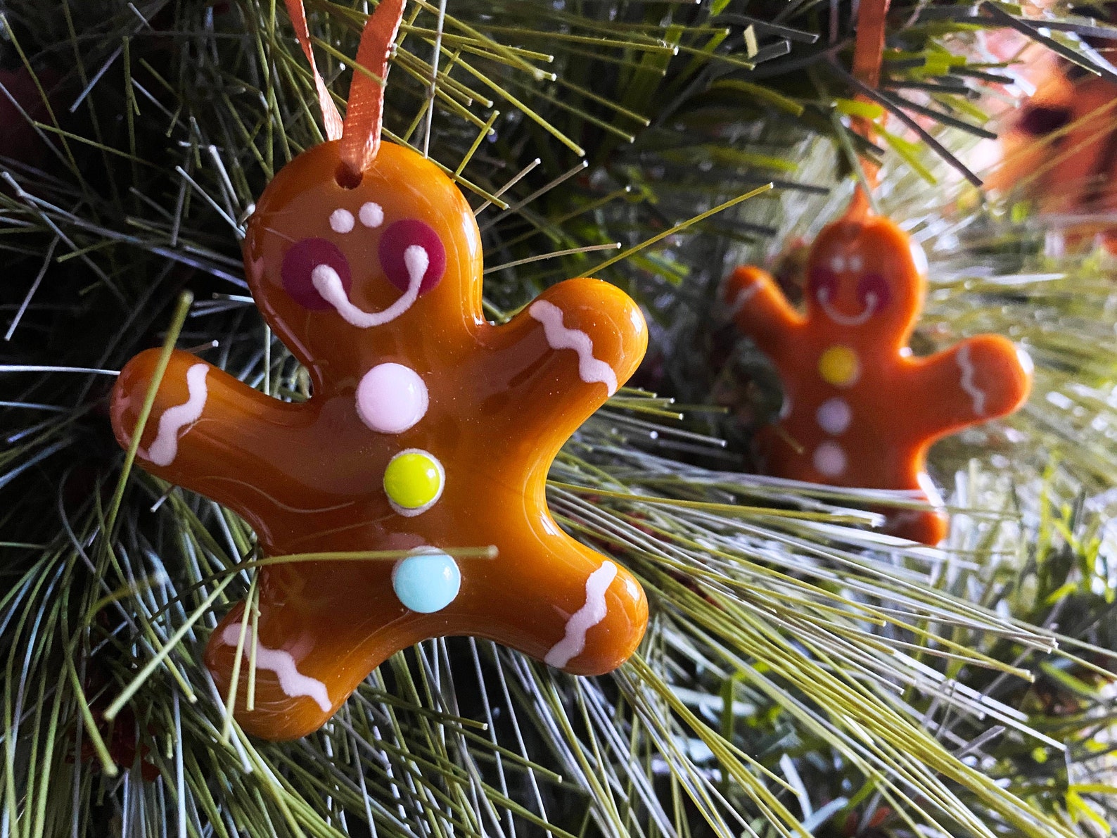 Fused Glass Christmas Gingerbread Man Decorations Send a Hug - Etsy UK